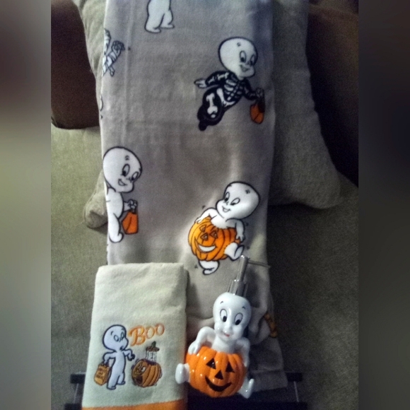 Disney | Bath & Body | Casper The Friendly Ghost Bundle Of Four On Sale ...